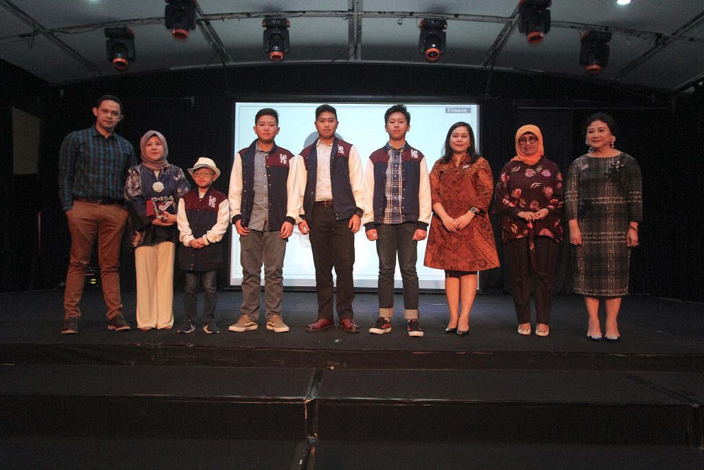 Memorial Service for Mr. Arno Kermaputra - LSPR Institute